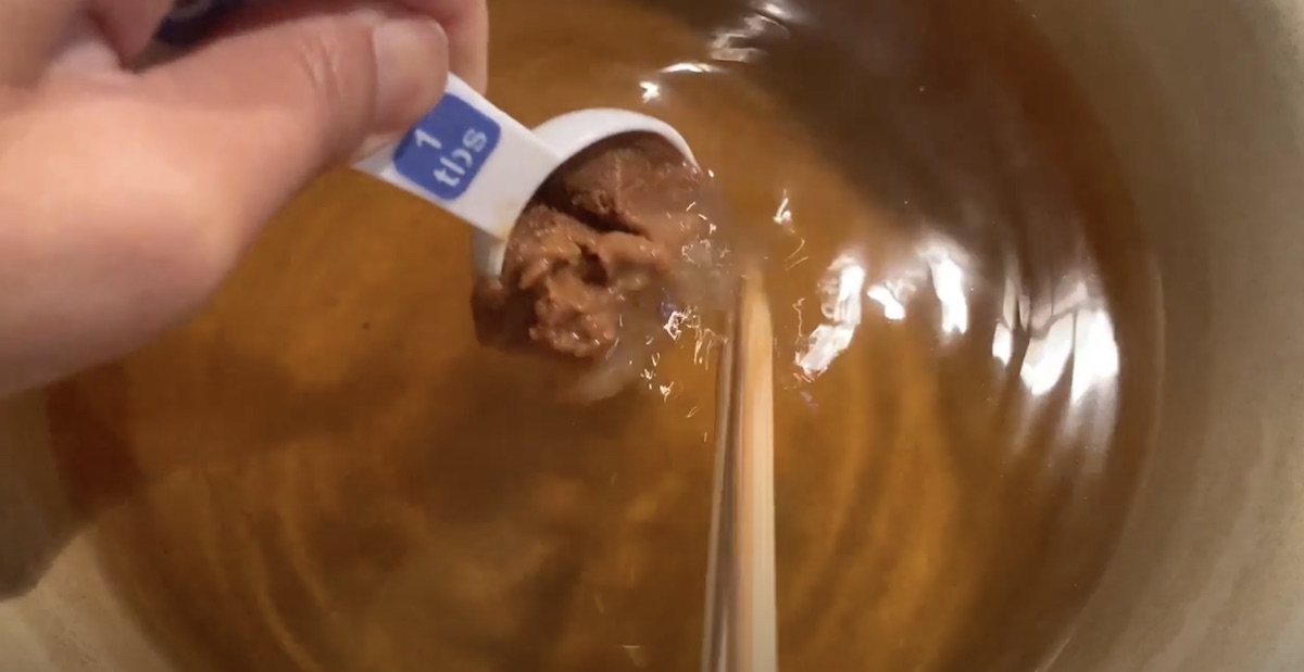 Mama-san’s Country Style Miso Soup – cooking by Kumi